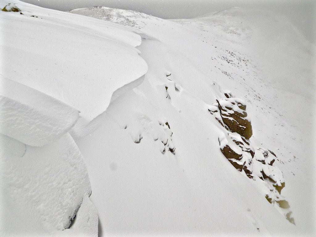 Cornices - Scottish Avalanche Information Service